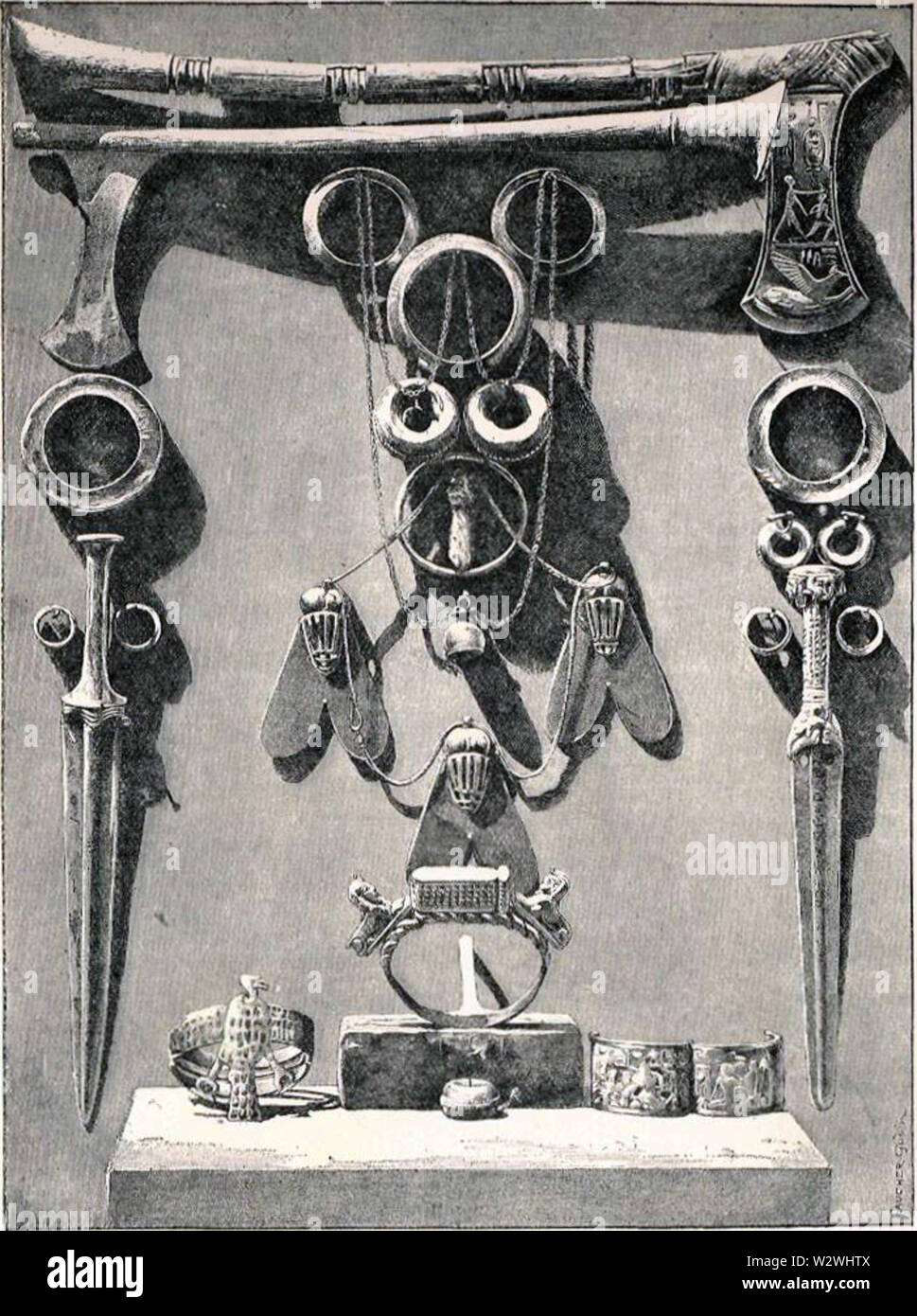 Queen of weapons hi-res stock photography and images - Alamy