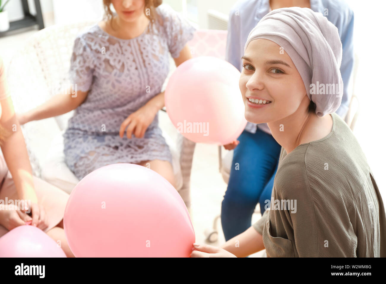 Women visiting friend after hi-res stock photography and images - Alamy