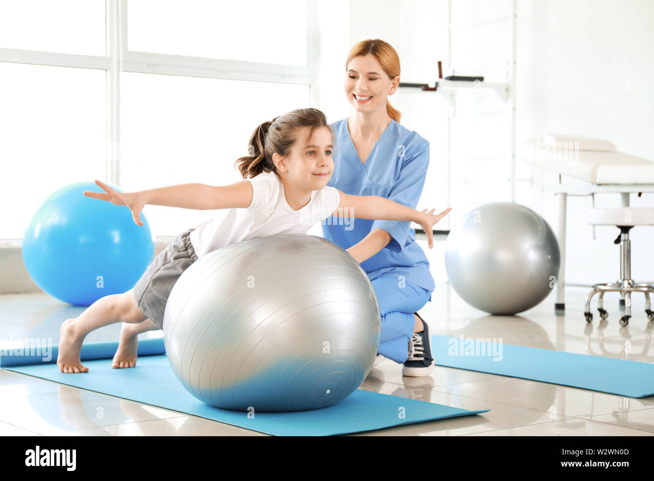 Physio session hi-res stock photography and images - Alamy