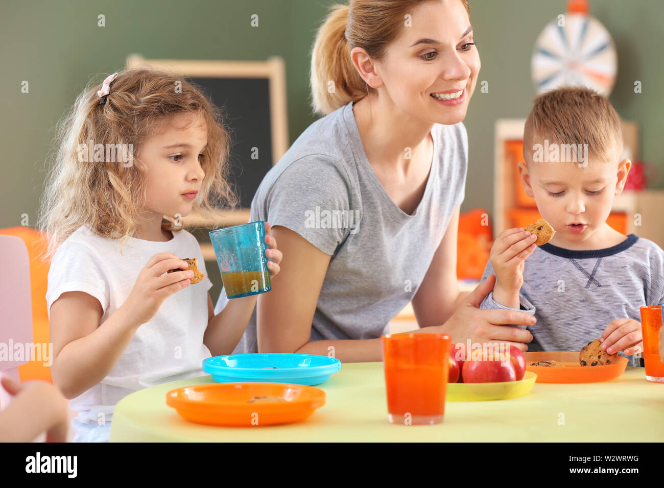 Preschool lunch teacher hi-res stock photography and images - Alamy