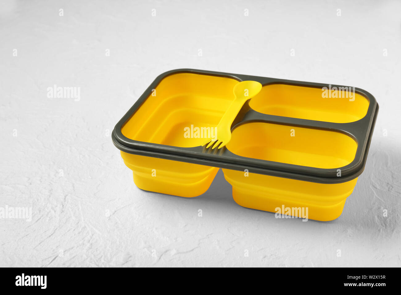 Empty school lunch box on white background Stock Photo - Alamy