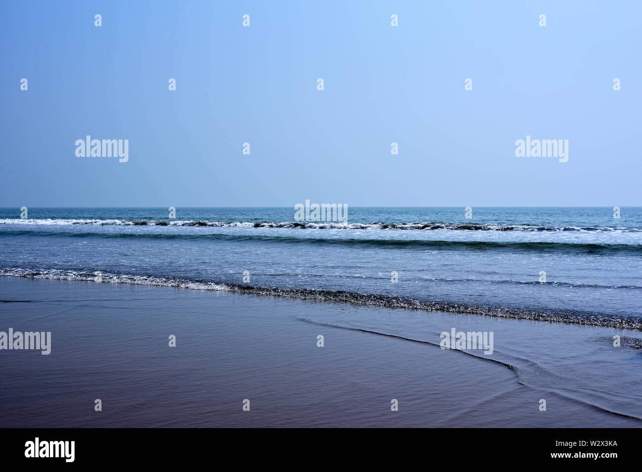 Tropical empty sea beach in summer Stock Photo - Alamy