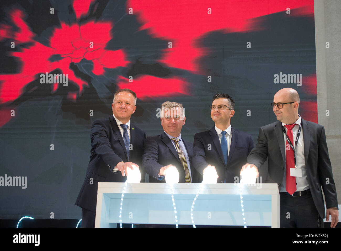 (L-R) Slovenian Minister of Economic Development and Technology ...