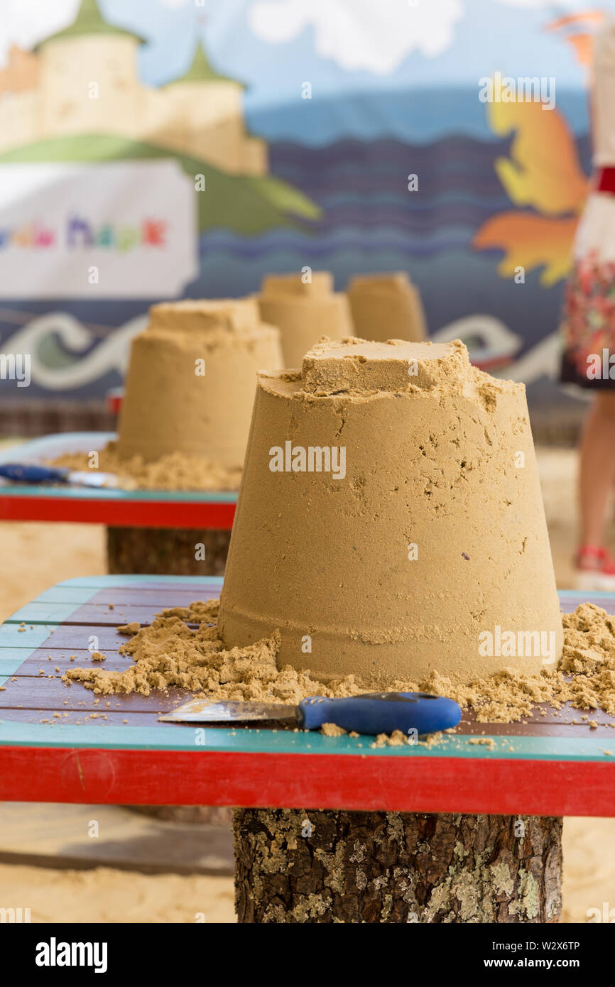 Kids Making Sand Castle Beach High Resolution Stock Photography and ...