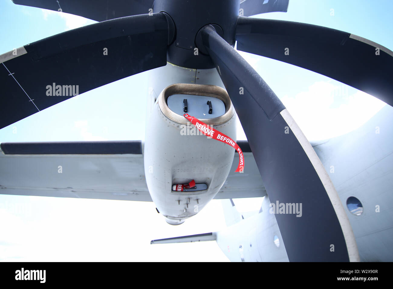 Remove before flight safety warning ribbon on the engine air intake ...