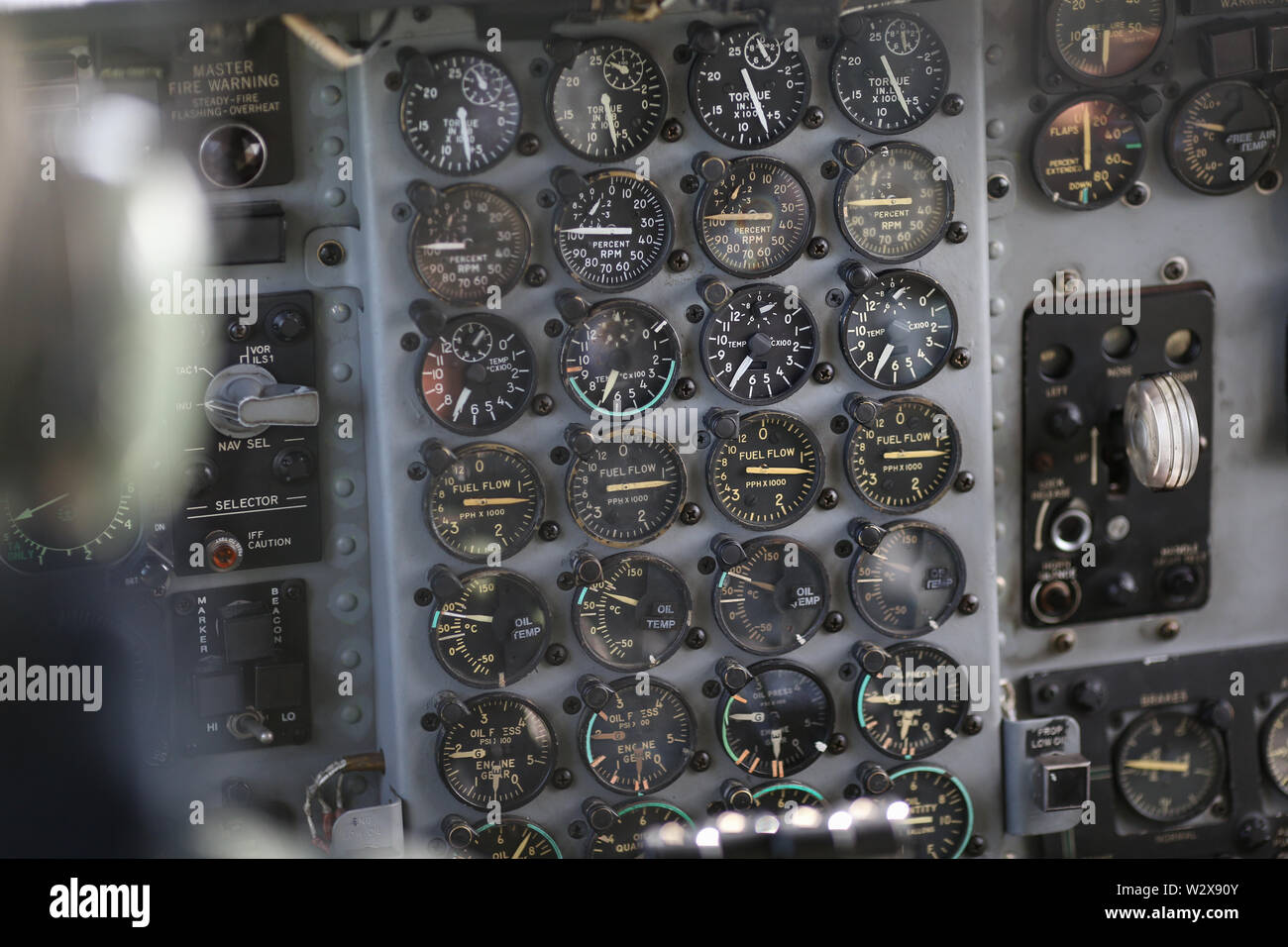 Airplane cockpit dials hi-res stock photography and images - Alamy