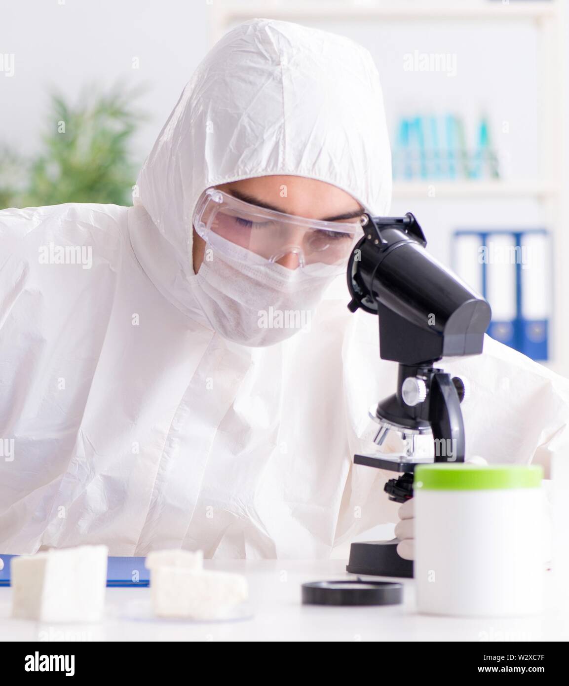 The food scientist testing new stuff in the lab Stock Photo - Alamy