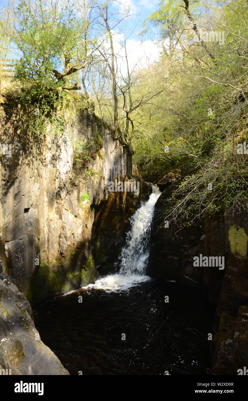 Ingleton scenery company hi-res stock photography and images - Alamy