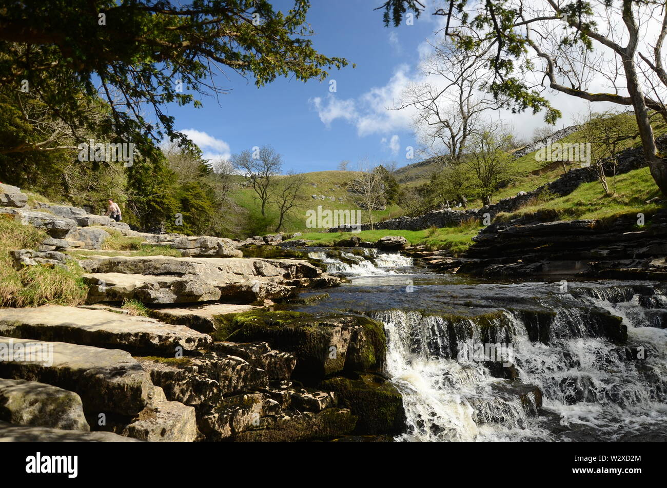 Ingleton scenery company hi-res stock photography and images - Alamy