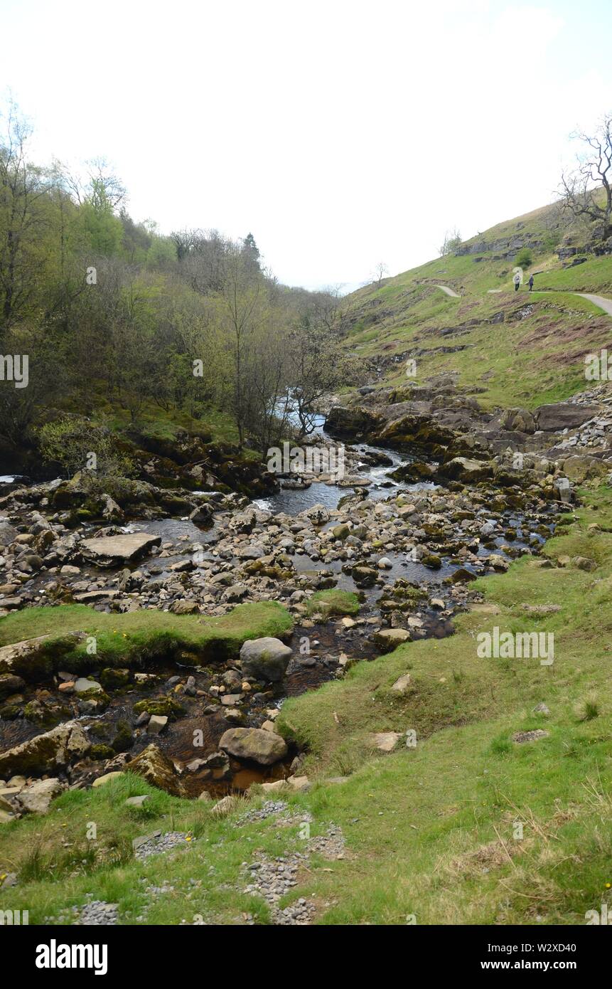 Ingleton scenery company hi-res stock photography and images - Alamy