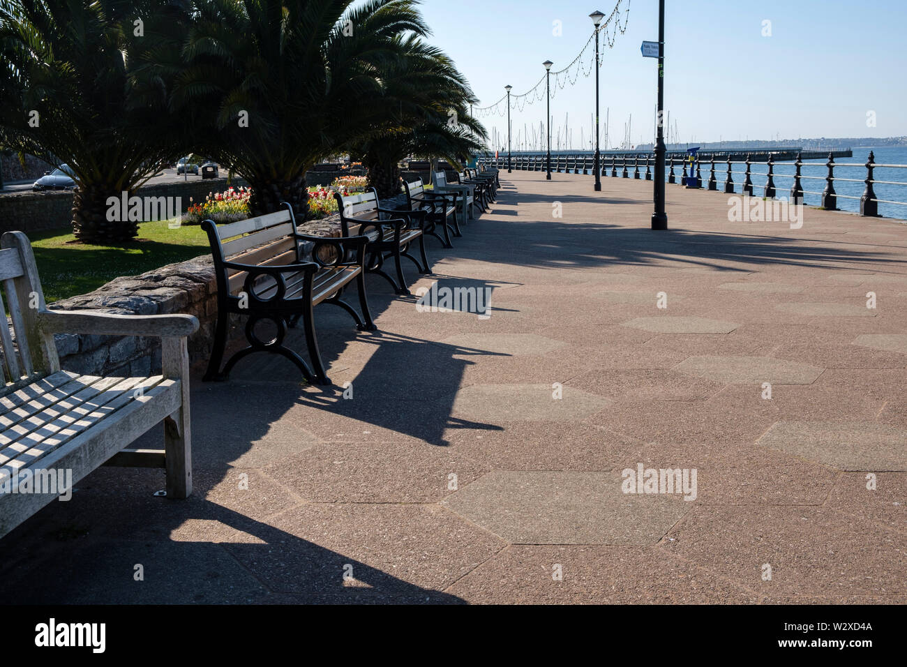 Torquay england promenade hi-res stock photography and images - Alamy
