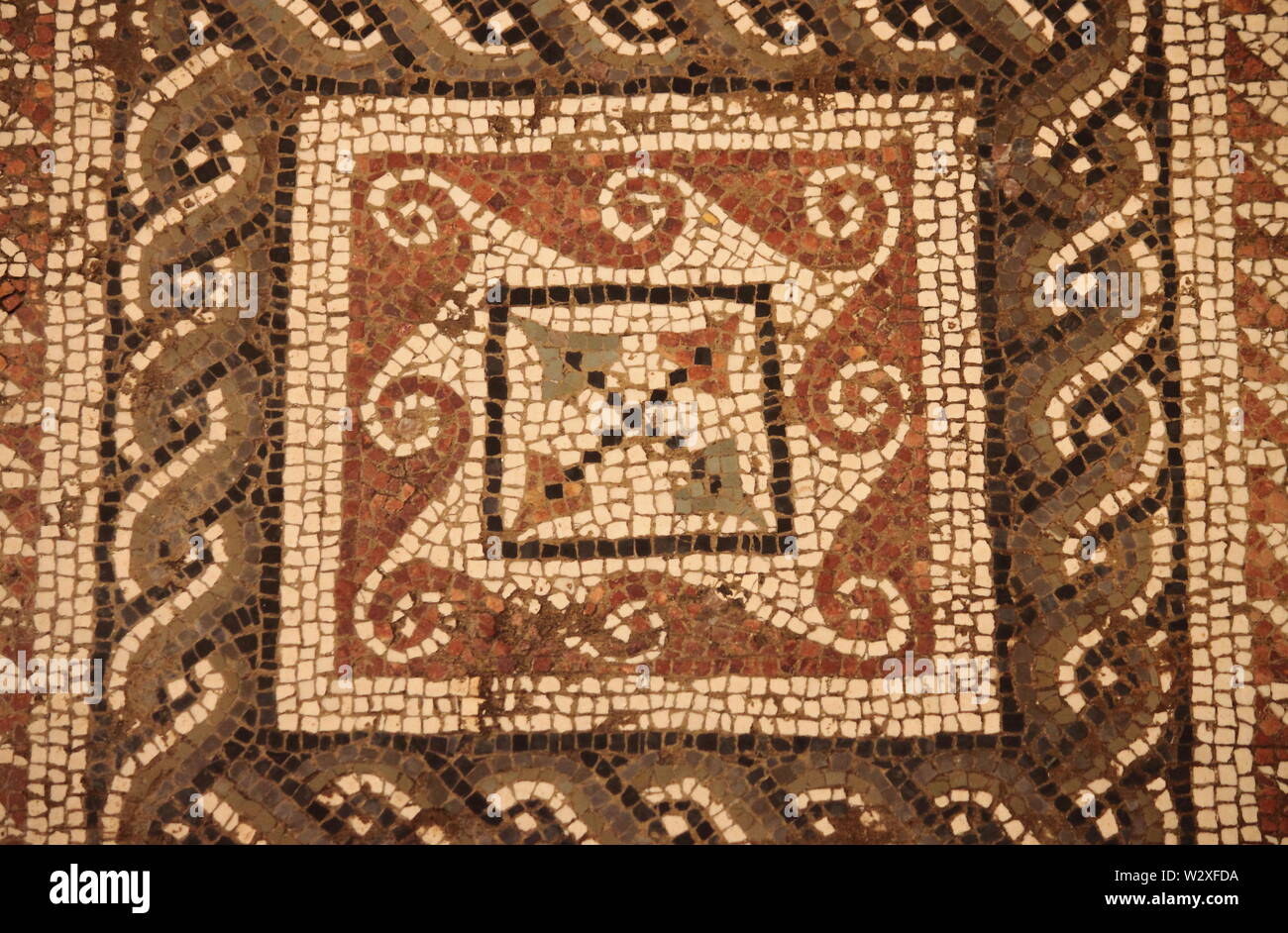 Ancient roman mosaic hi-res stock photography and images - Alamy