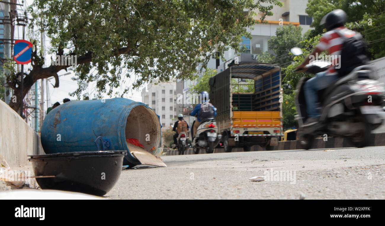 Garbage box india hi-res stock photography and images - Alamy