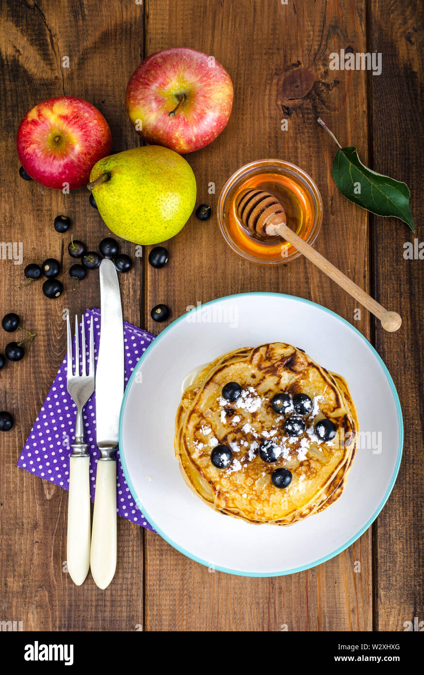 Sweet american pancakes with berries and fruits Stock Photo - Alamy