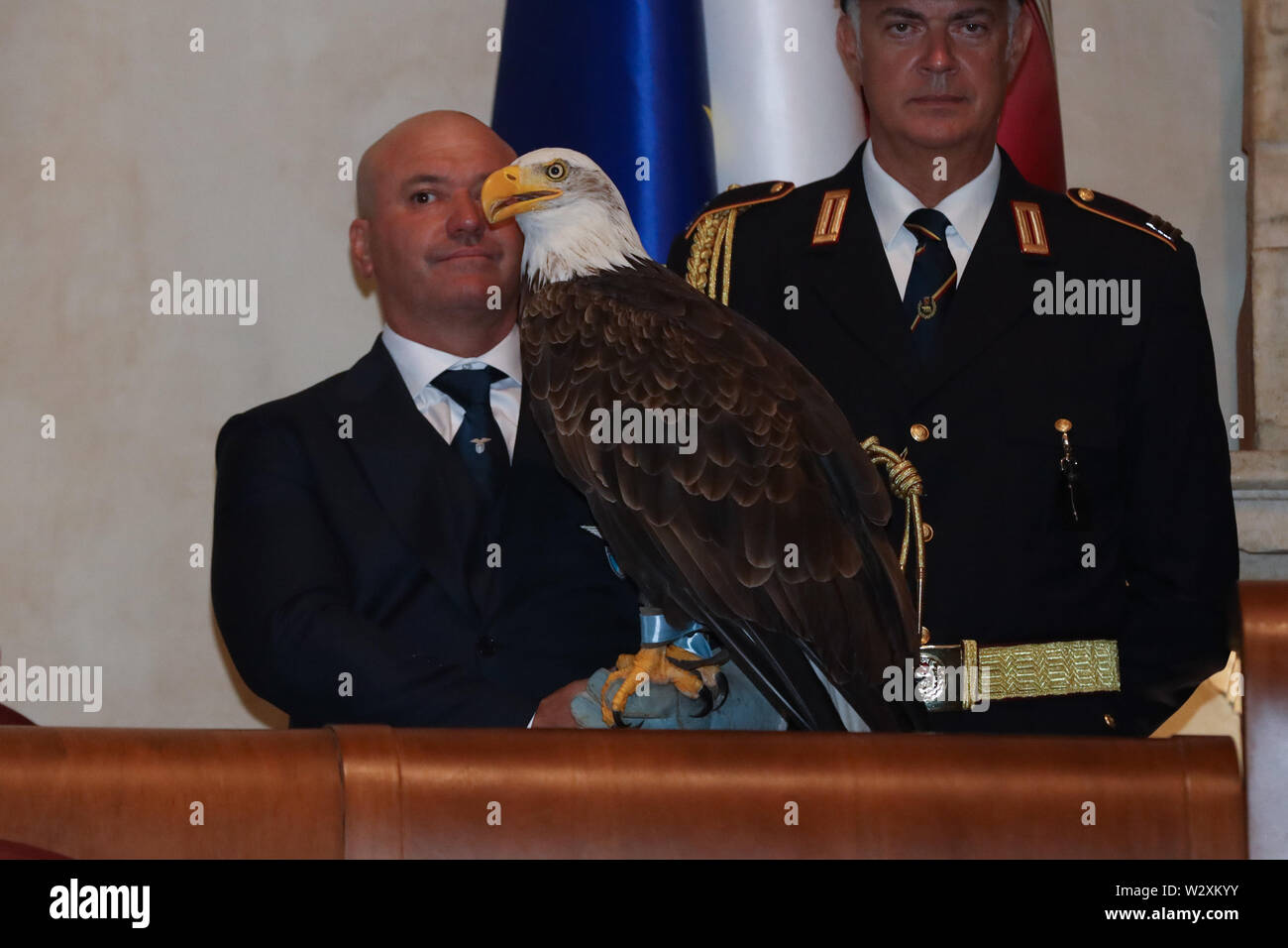 Roma, the mayor of Rome, Virginia Raggi, awards the players of the SS ...