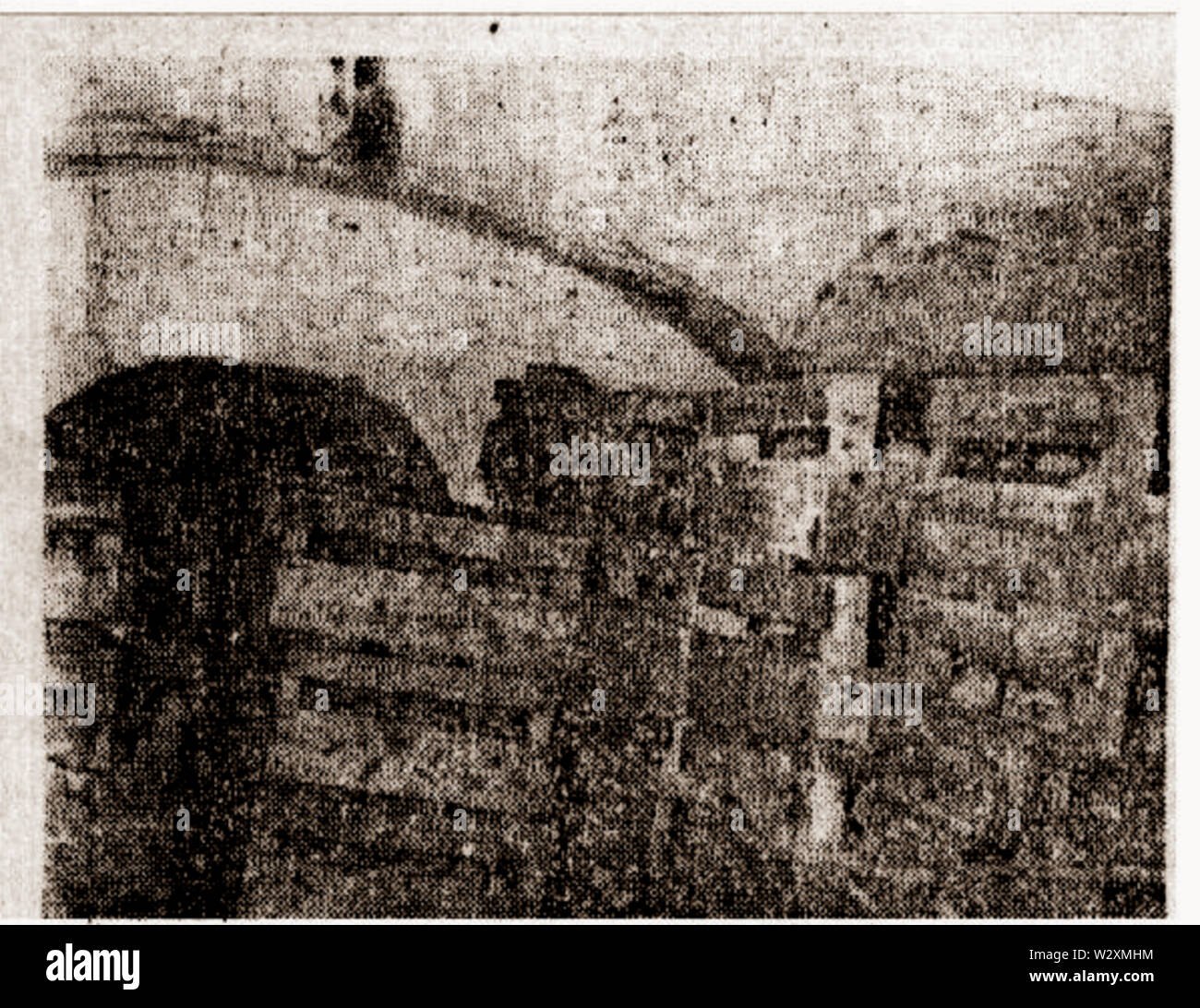 Norsk bokmål: Kruttkjelleren ved Skånes skanse med potetkasser ...