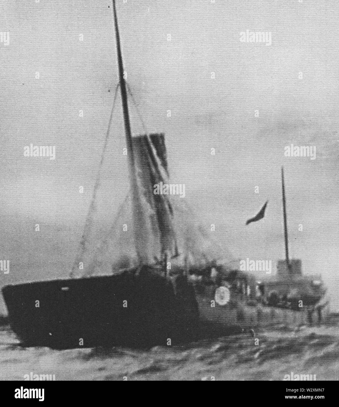 LC Waldo aground, 1913 Great Lakes storm Stock Photo - Alamy