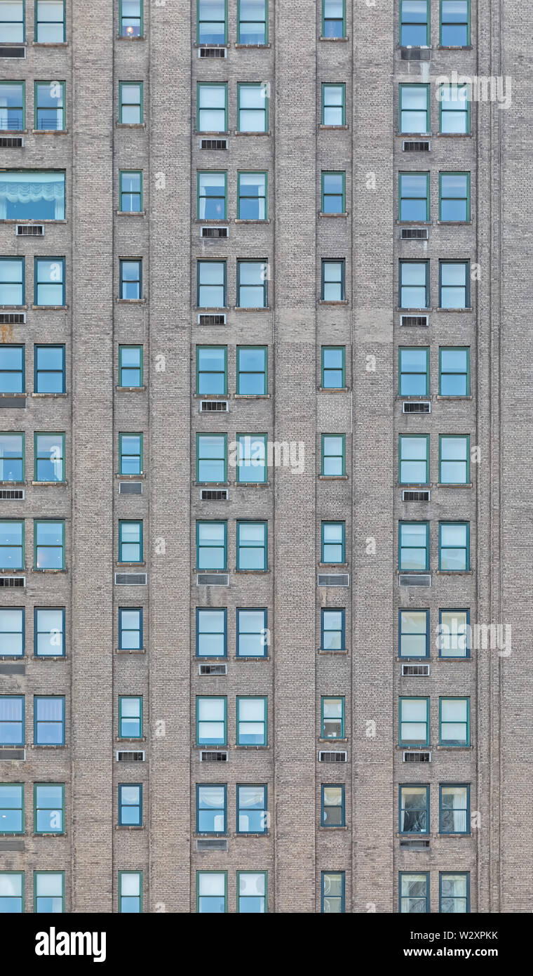 Manhattan brick building windows flat hi-res stock photography and ...