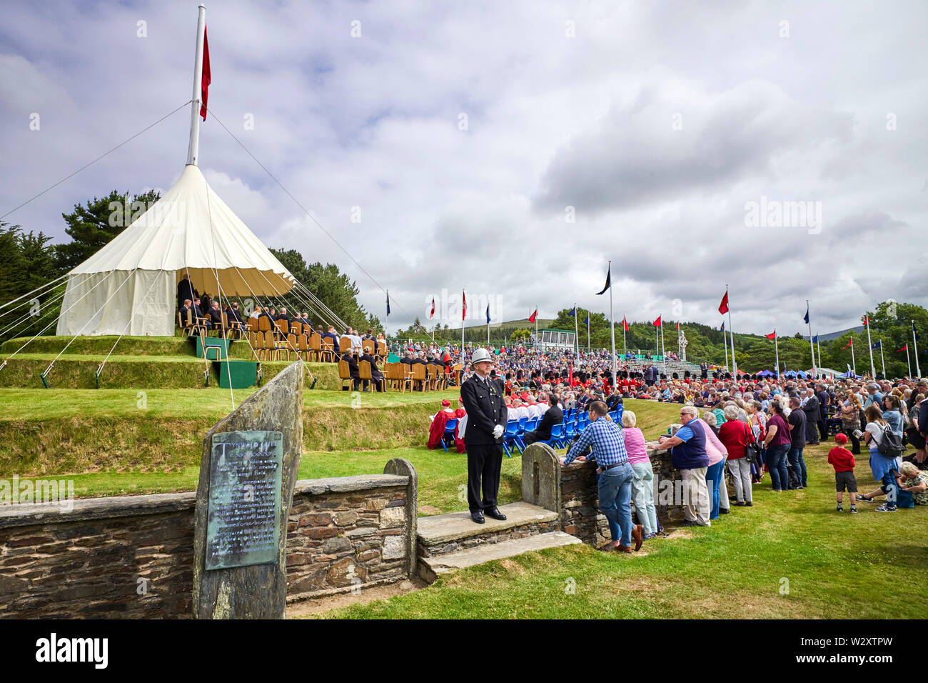 Tynwald hill manx parliament st hi-res stock photography and images - Alamy