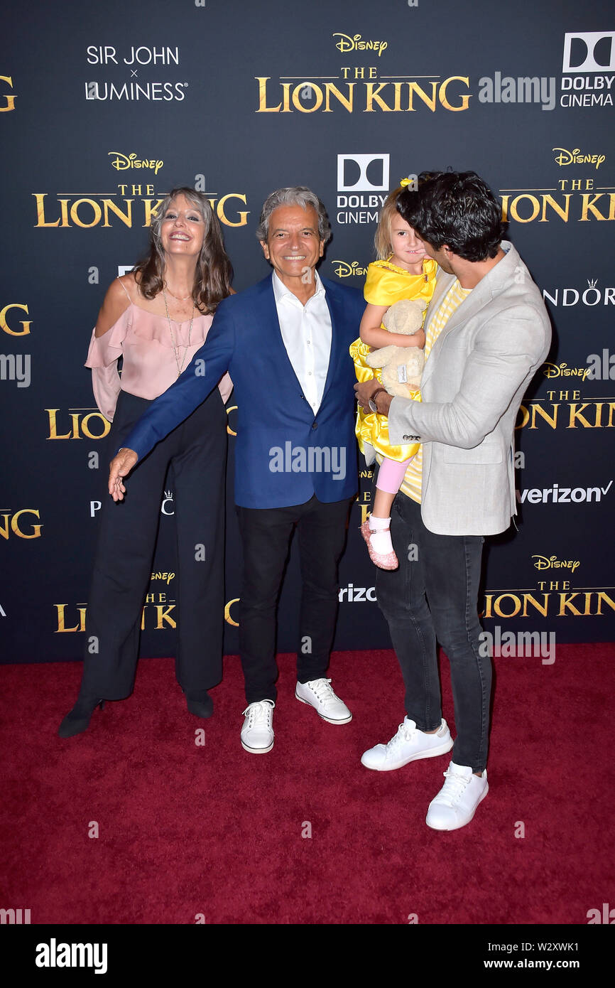 Justin baldoni sam hi-res stock photography and images - Alamy