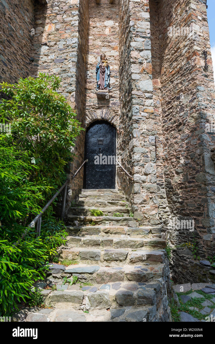 Reinhardstein Castle High Resolution Stock Photography and Images - Alamy