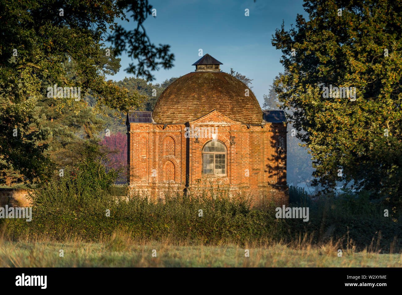 Bramley surrey hi-res stock photography and images - Alamy