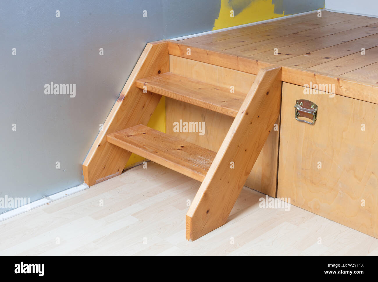 Wooden steps leading platform hi-res stock photography and images - Alamy