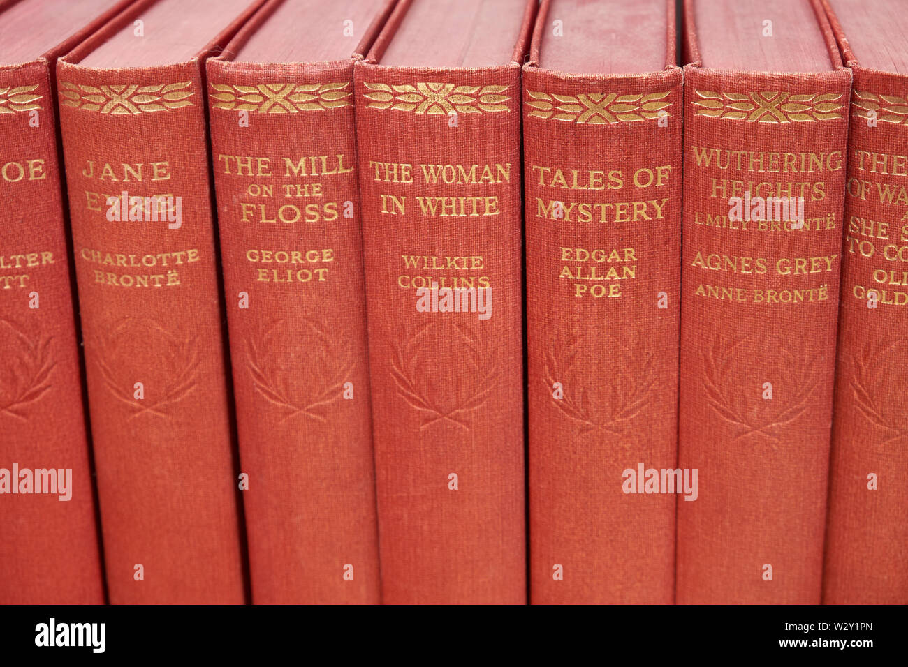 Classics literature hi-res stock photography and images - Alamy