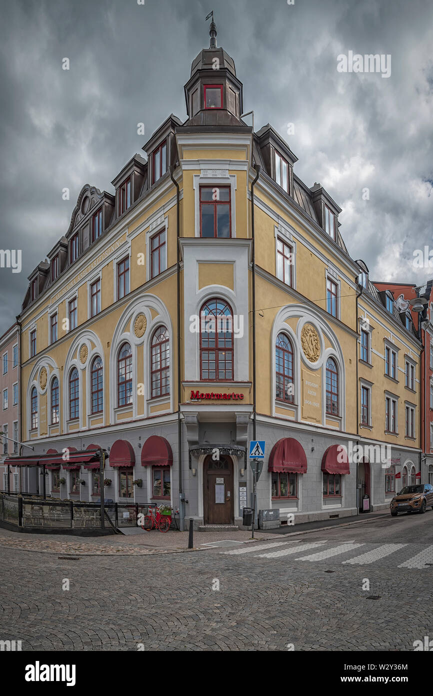 Corner architecture hi-res stock photography and images - Alamy