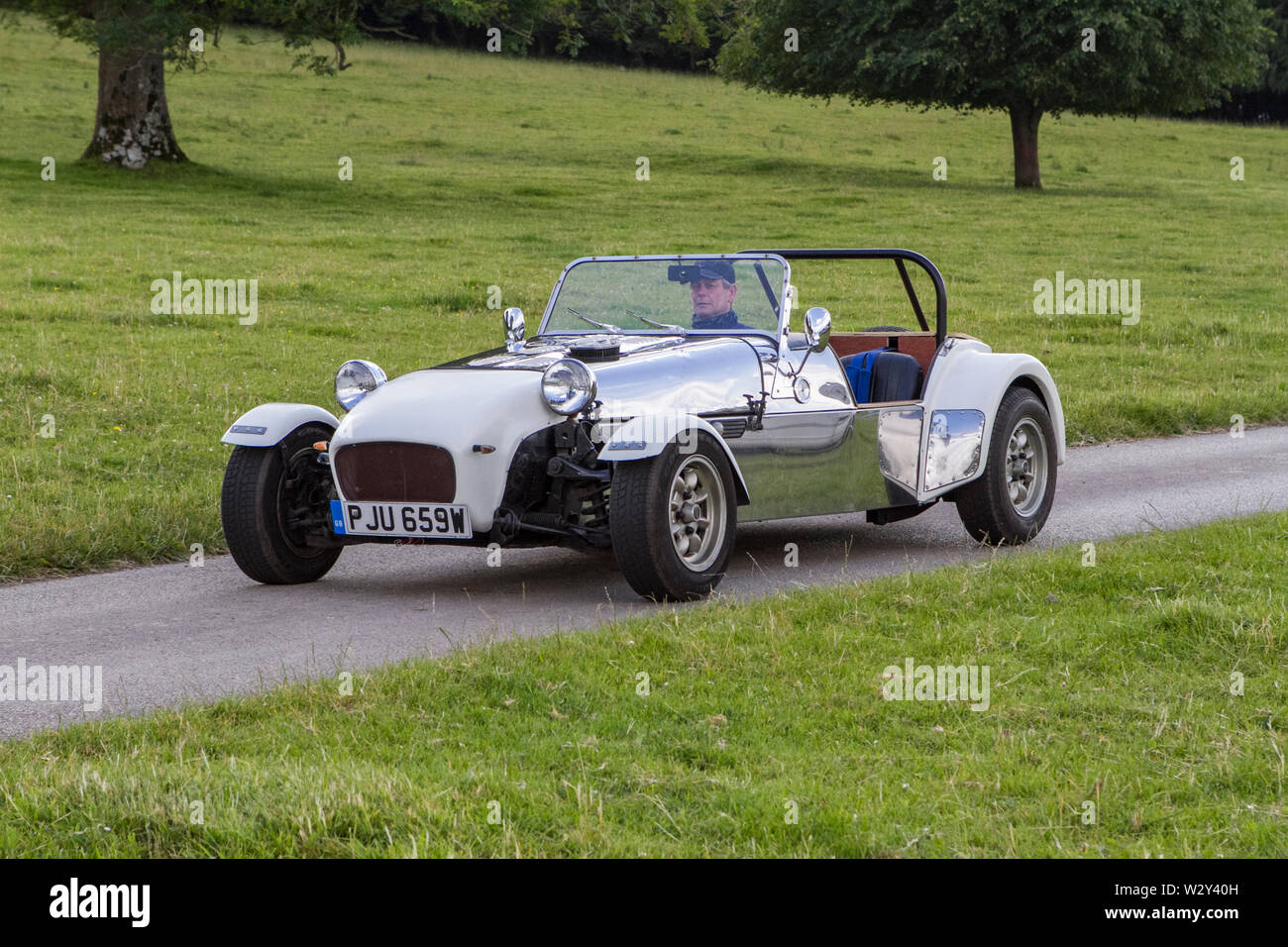 1981 white Ford Robin Hood S7; Vintage classic restored vehicles ...