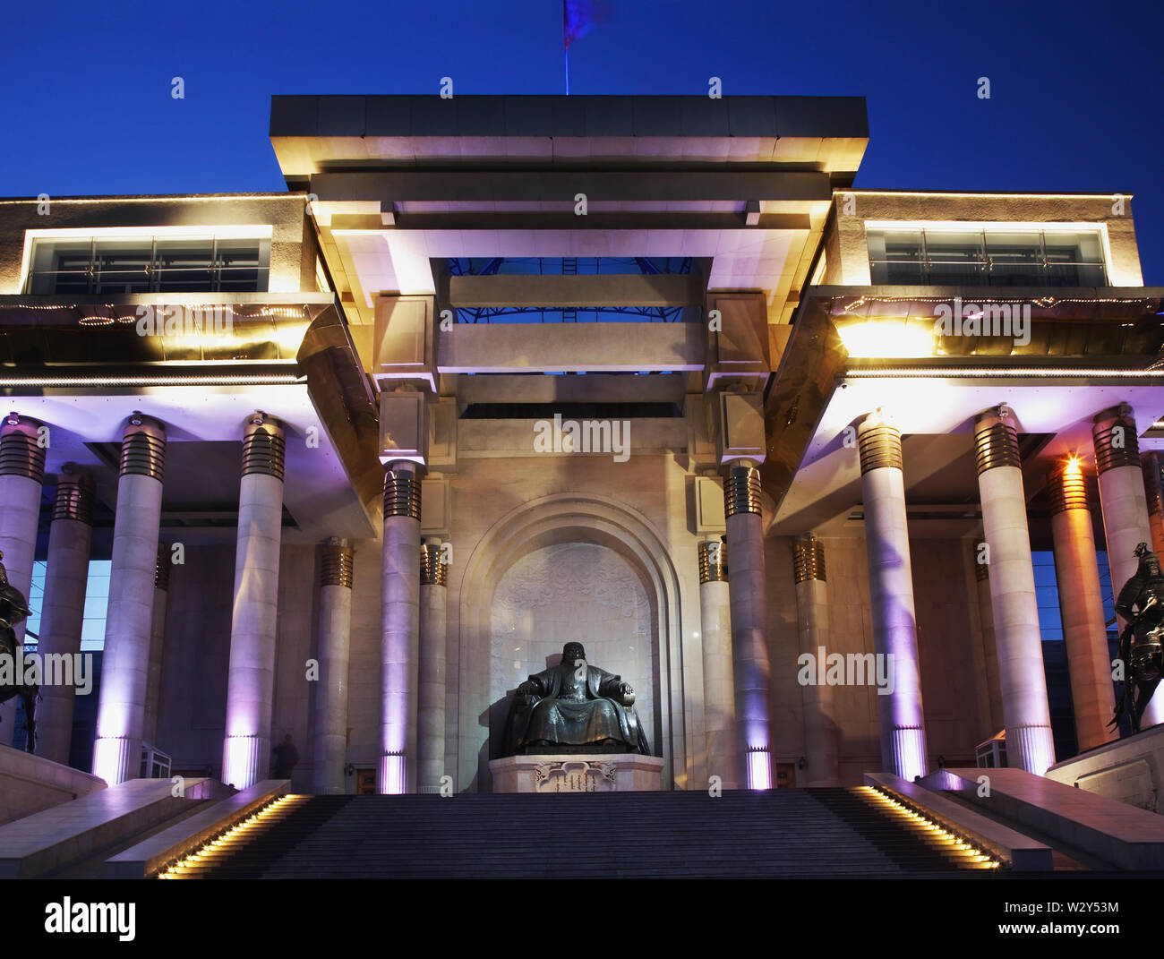 Grand chinggis khaan square hi-res stock photography and images - Alamy