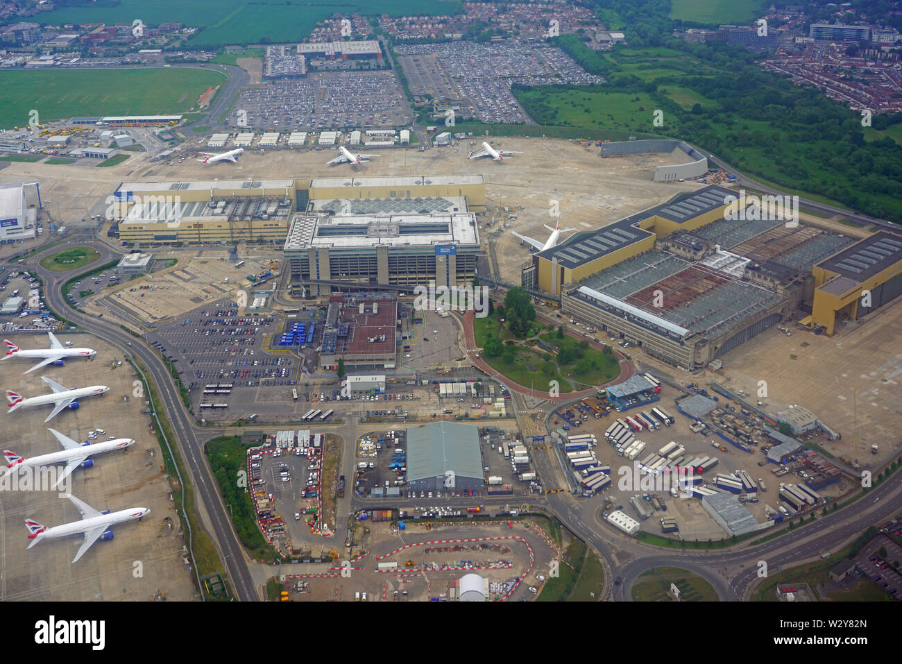 Heathrow airport aerial hi-res stock photography and images - Alamy