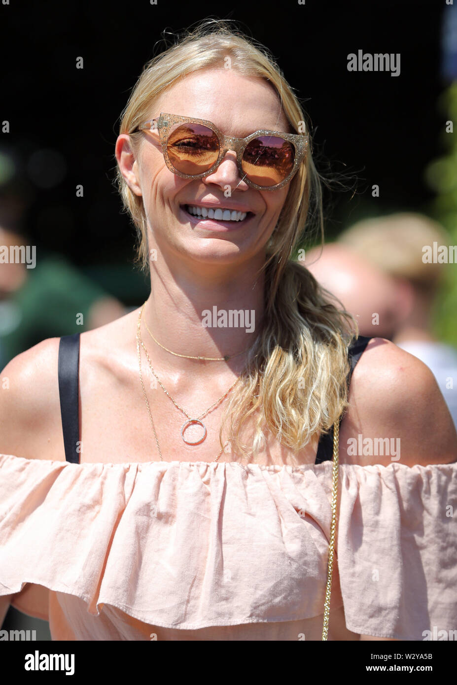 Jodie Kidd Model High Resolution Stock Photography and Images - Alamy