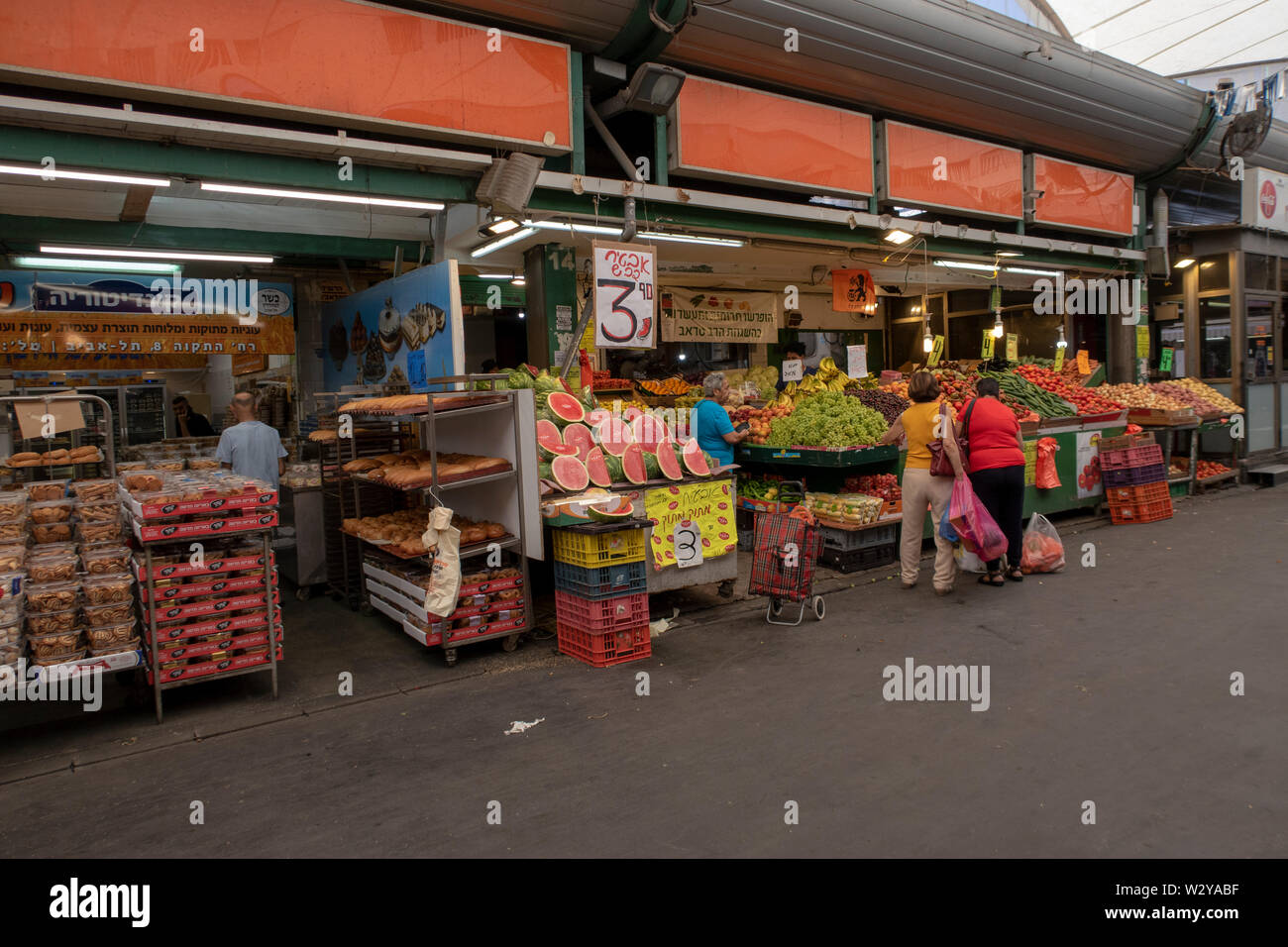 Tel aviv sights hi-res stock photography and images - Alamy