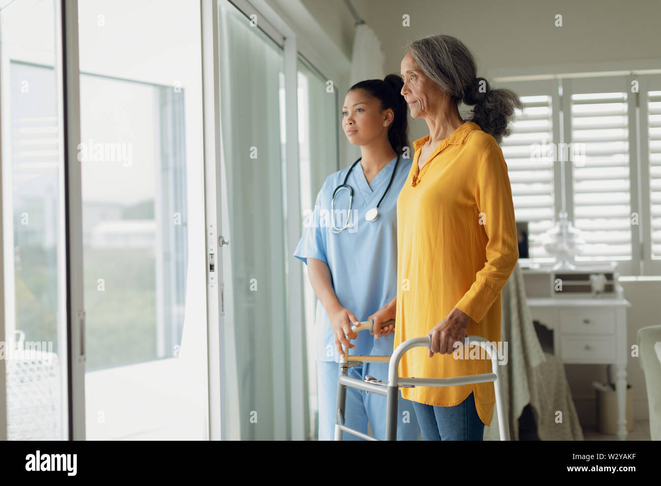 Female aid worker hi-res stock photography and images - Alamy