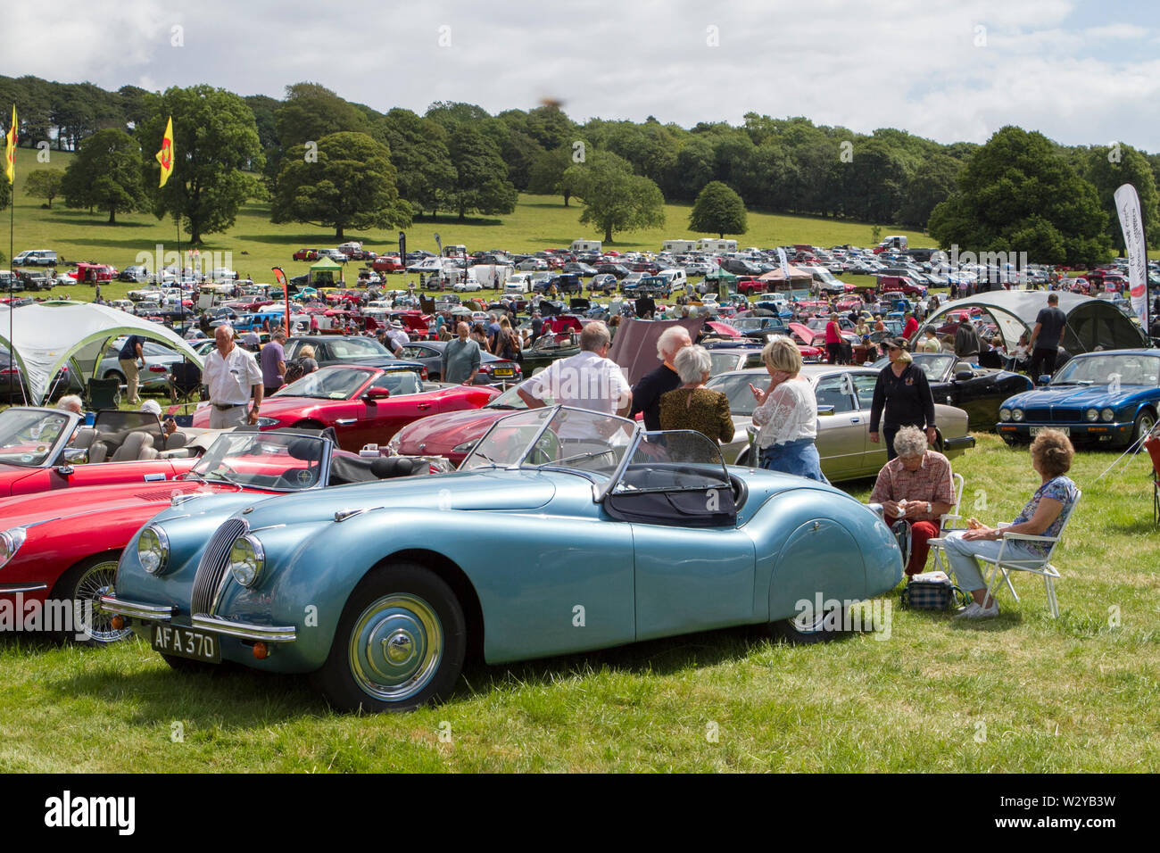 Vintage classic restored vehicles appearing at the Leighton hall car ...
