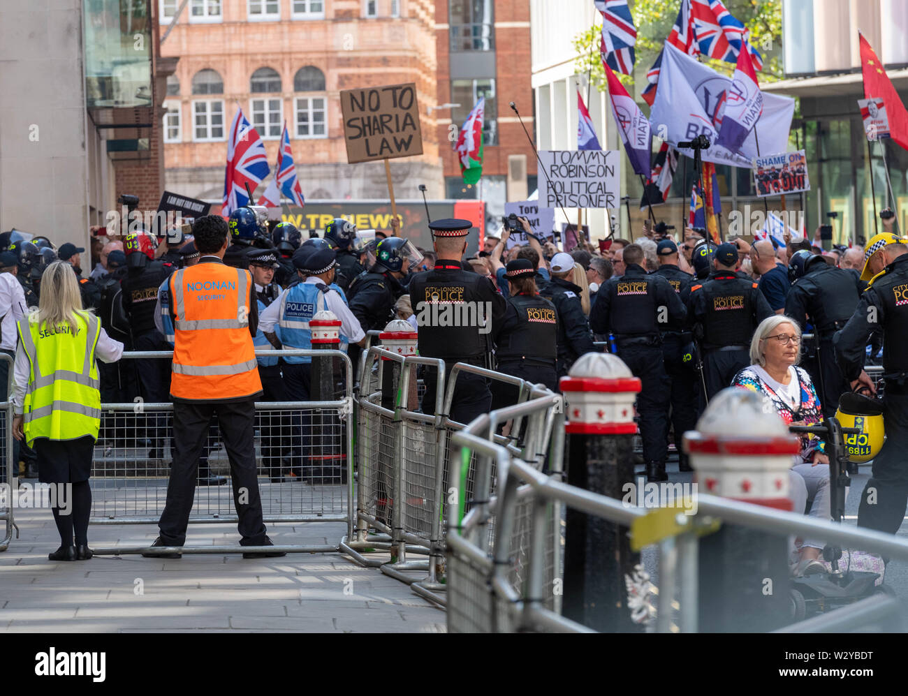 Violent civil disorder hi-res stock photography and images - Alamy