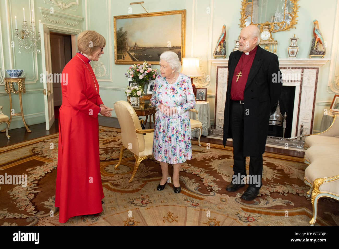 Sarah mullally buckingham palace hi-res stock photography and images ...