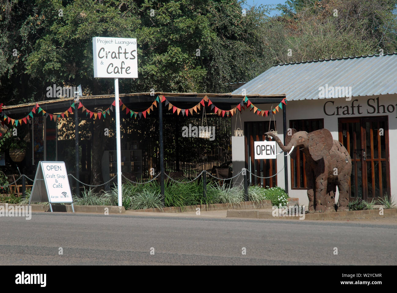 Project Luangwa Crafts Cafe, Mfuwe, South Luangwa National Park, Zambia ...