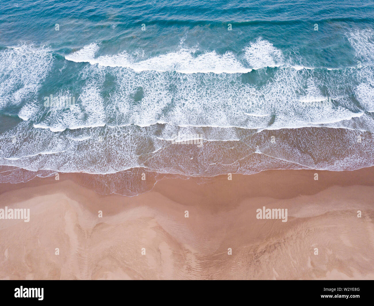 Ocean surf overhead hi-res stock photography and images - Alamy