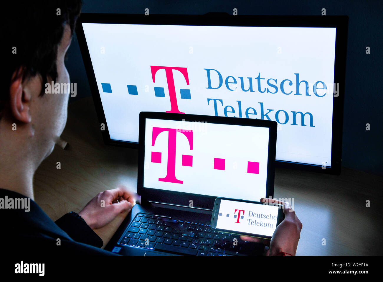 Logo Deutsche Telekom Stock Photo - Alamy