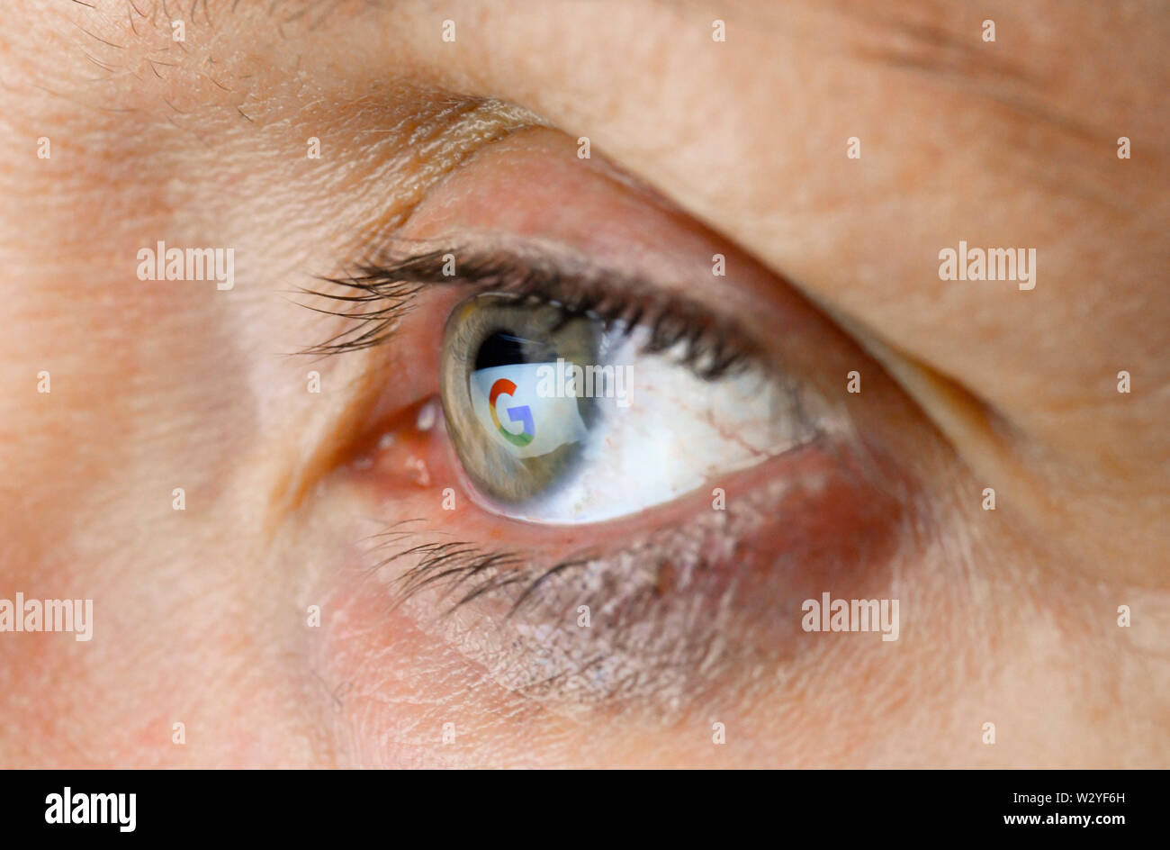 Google eyes hi-res stock photography and images - Alamy