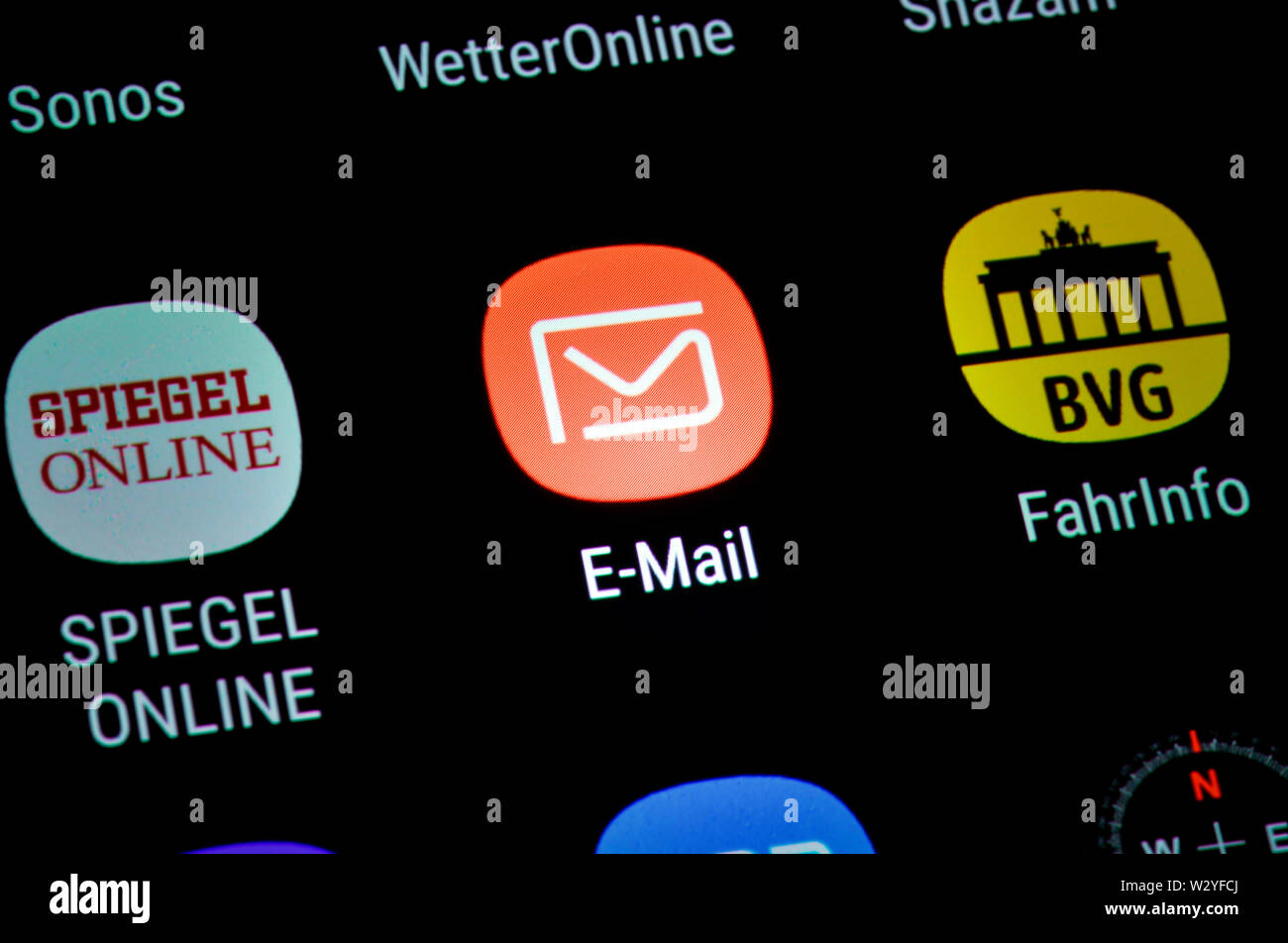 Smartphone, Display, App, E-Mail Stock Photo - Alamy