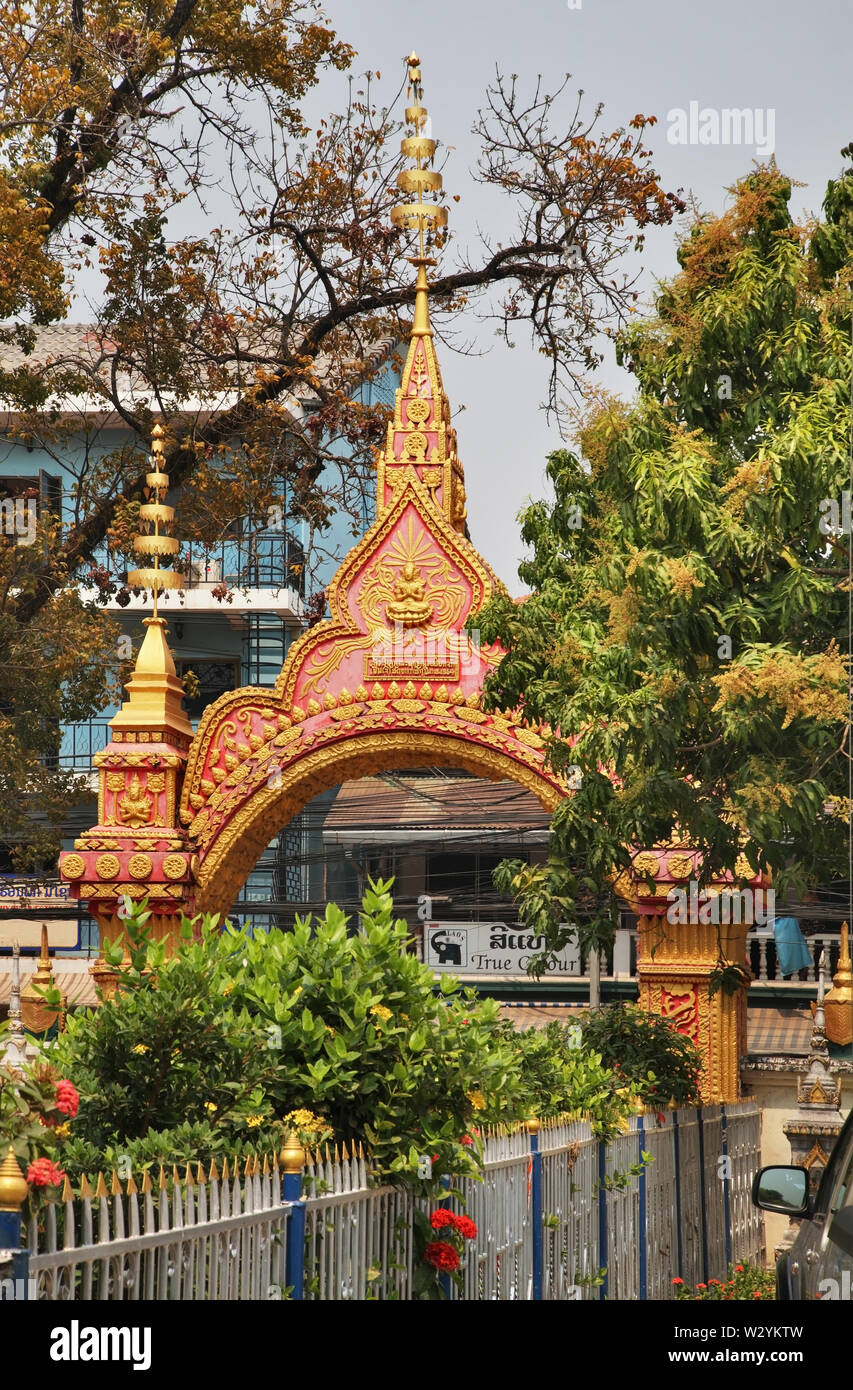 Laos vientiane wat mixay temple High Resolution Stock Photography and ...