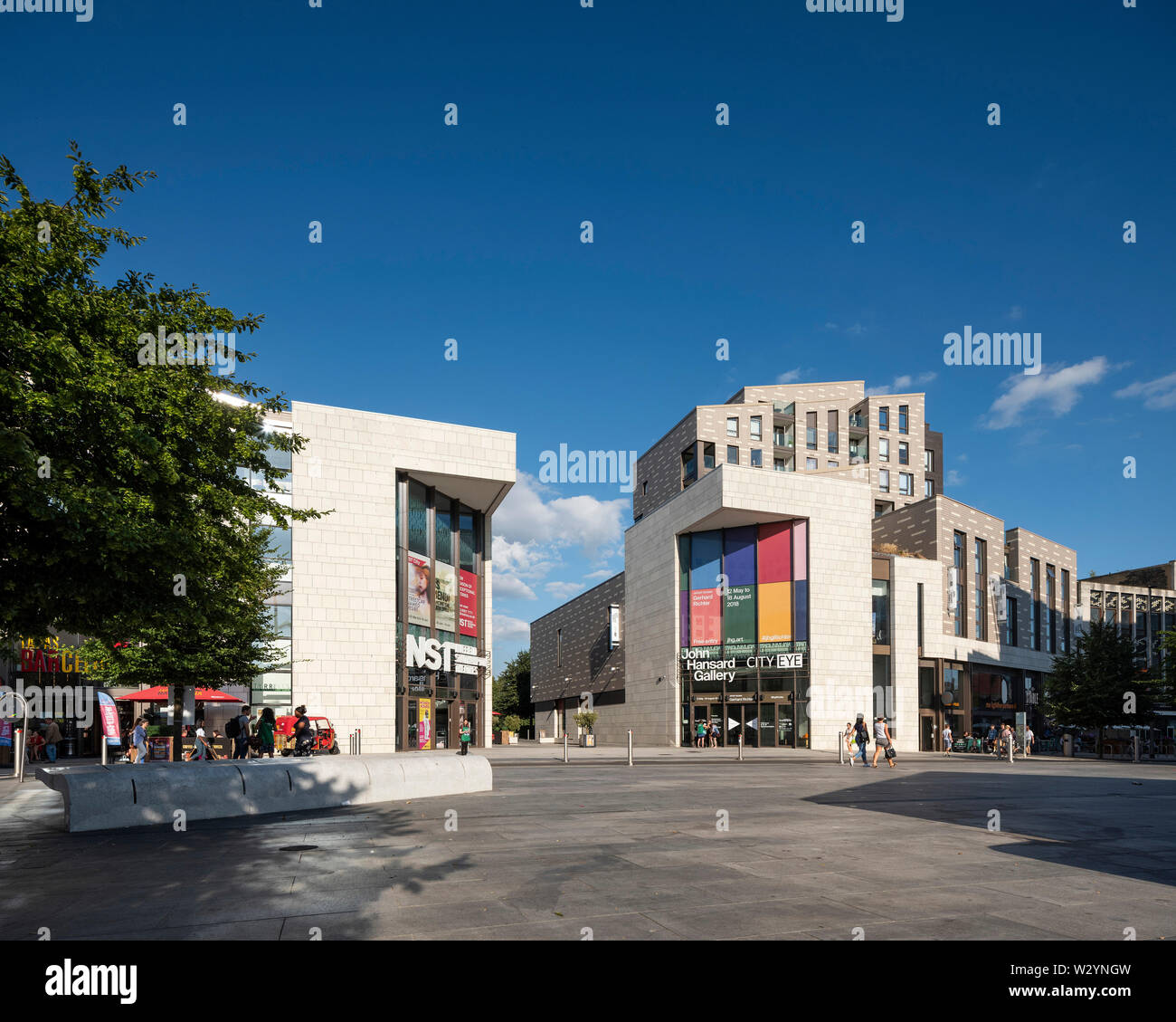 Guildhall complex guildhall guildhall art hi-res stock photography and ...