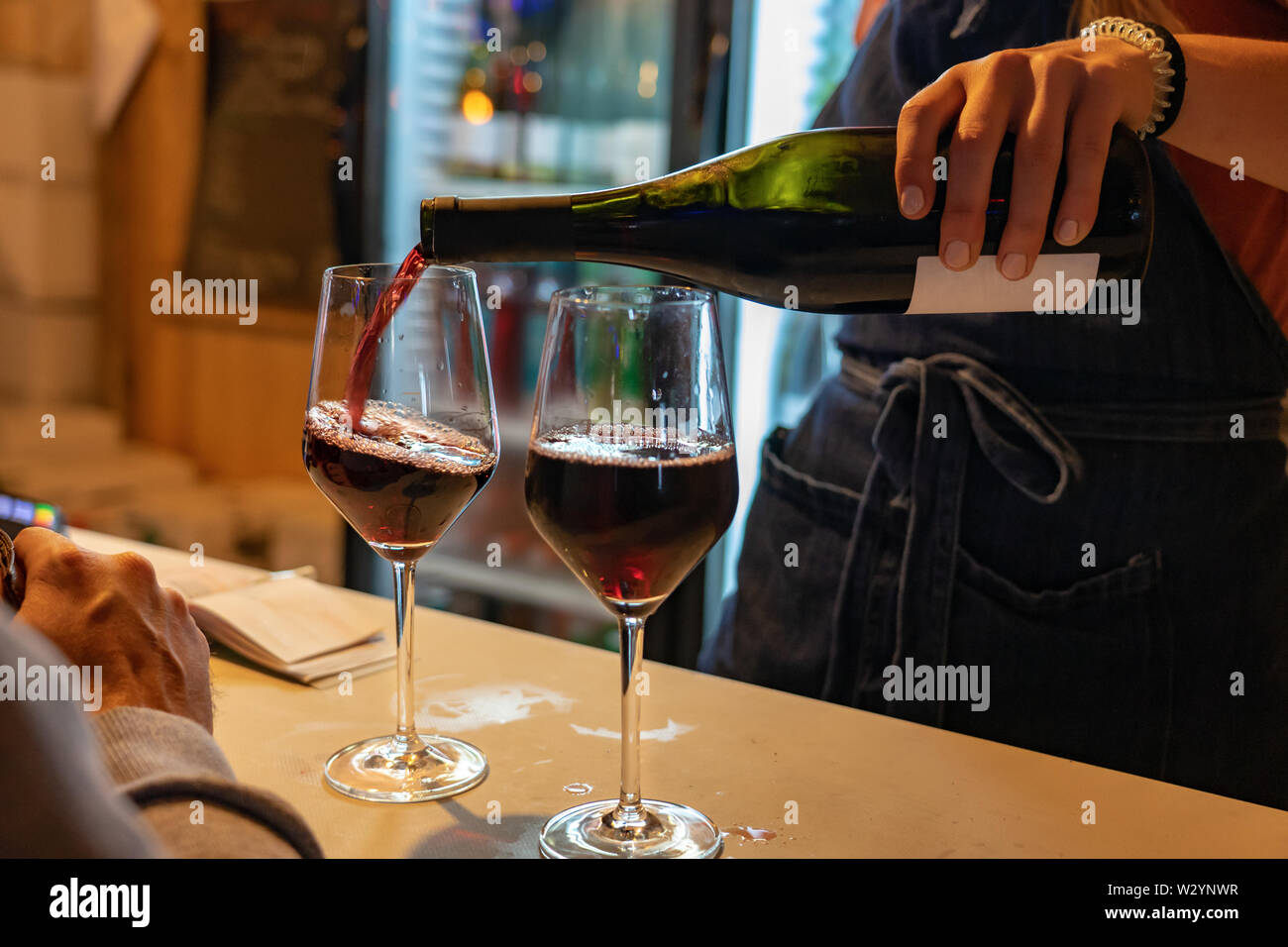 Party celebration event festival hi-res stock photography and images ...