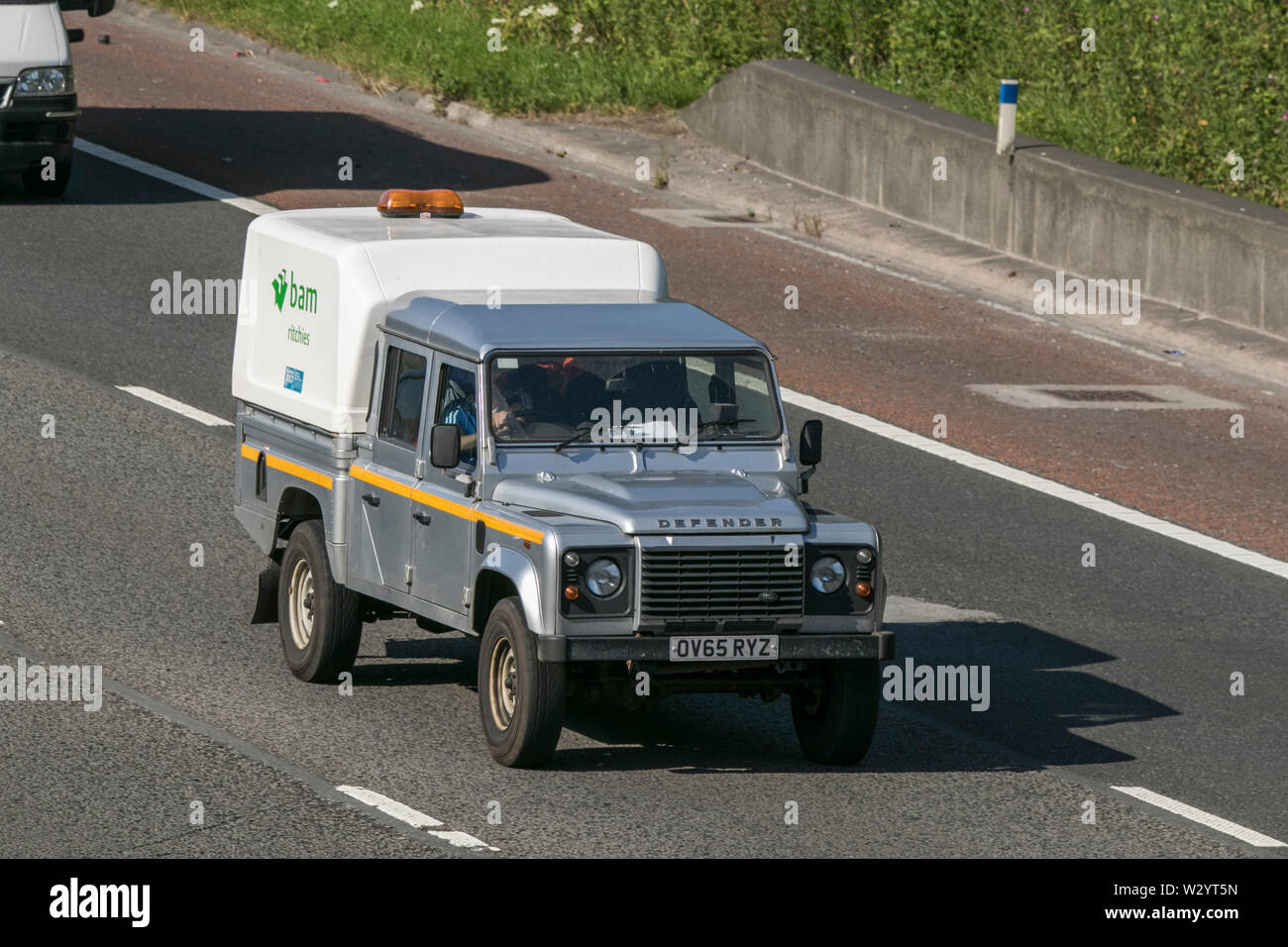 M6 motorway travel, road, highway, transportation, car, traffic, city ...