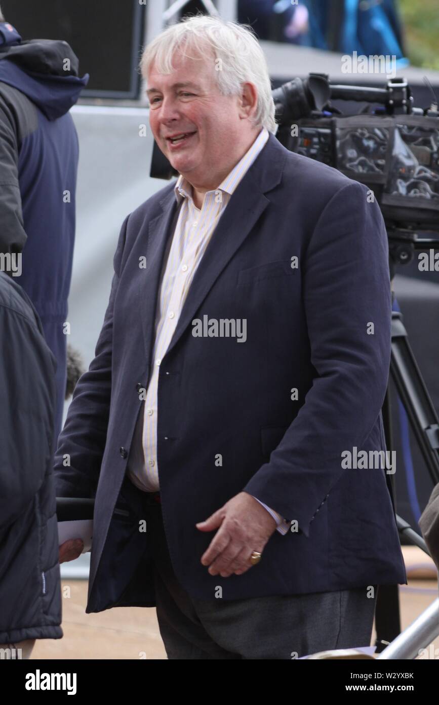 Christopher biggins panto hi-res stock photography and images - Alamy