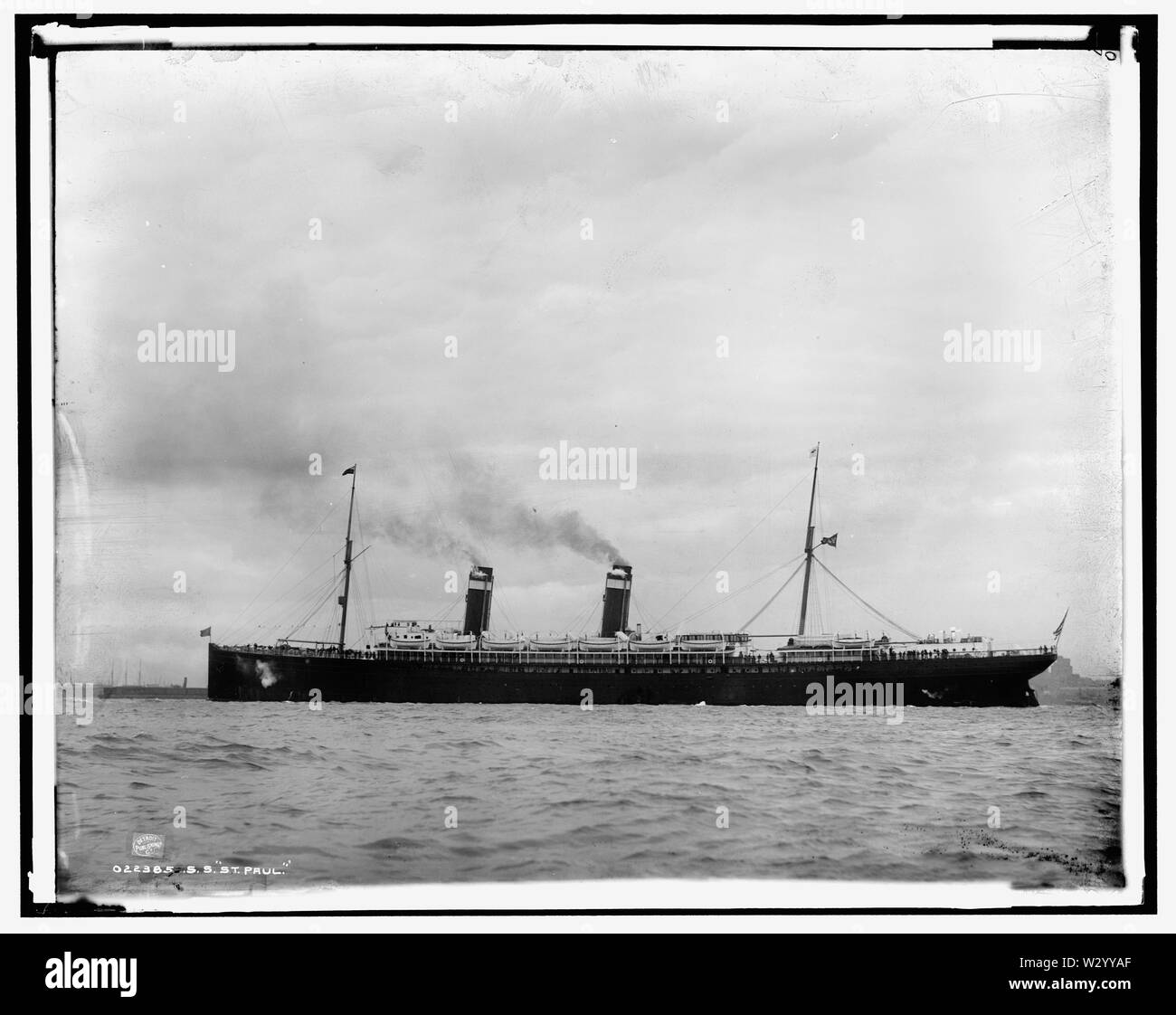 American Line ocean liner SS St. Paul photographed under steam in or ...