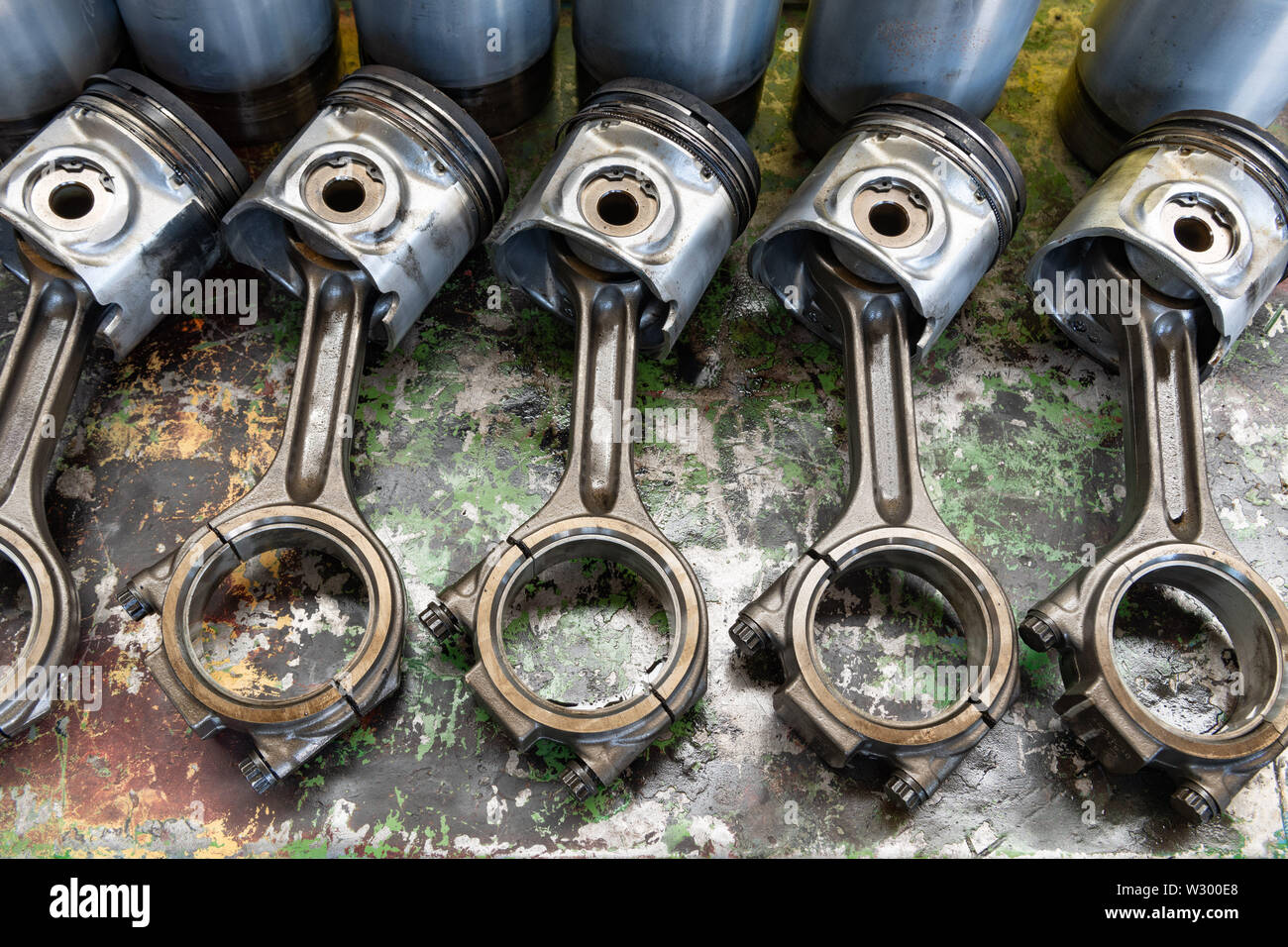 Piston rod hi-res stock photography and images - Alamy